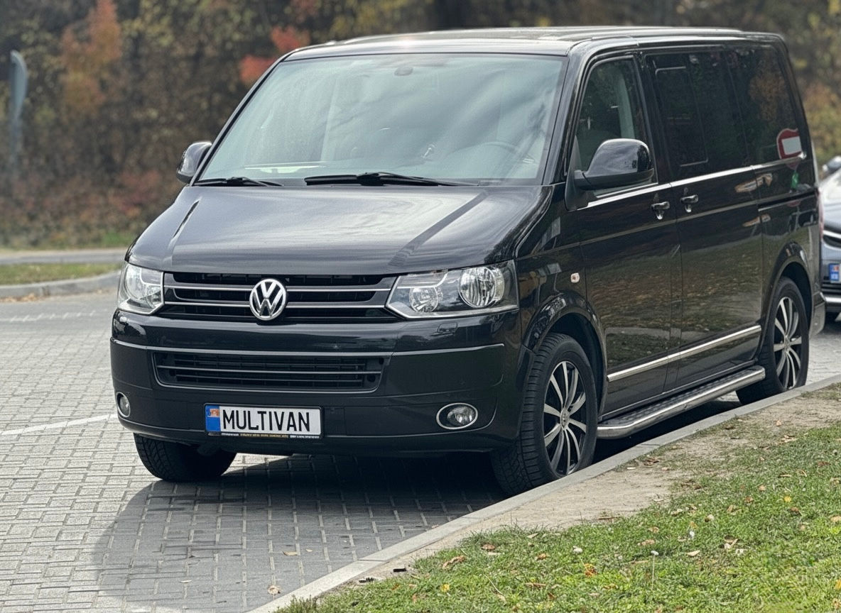 Volkswagen Multivan T5 GP 4x4 2010 г. с пробегом, Дизель, 18500