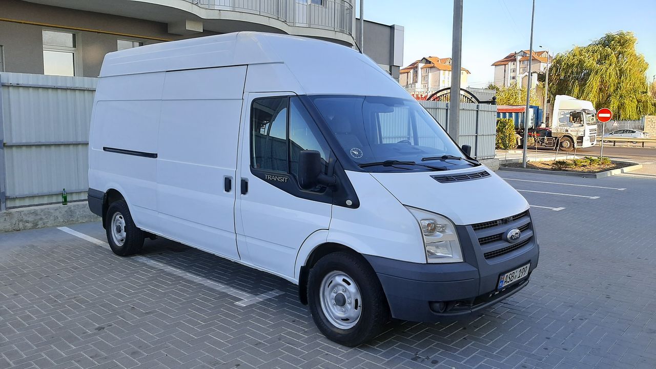 Ford Transit 2011