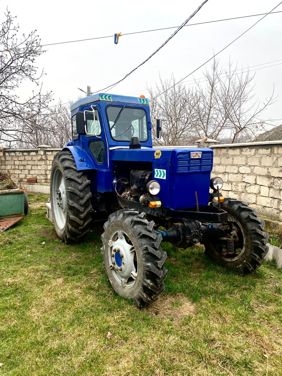 Tractor T40 AM 4x4