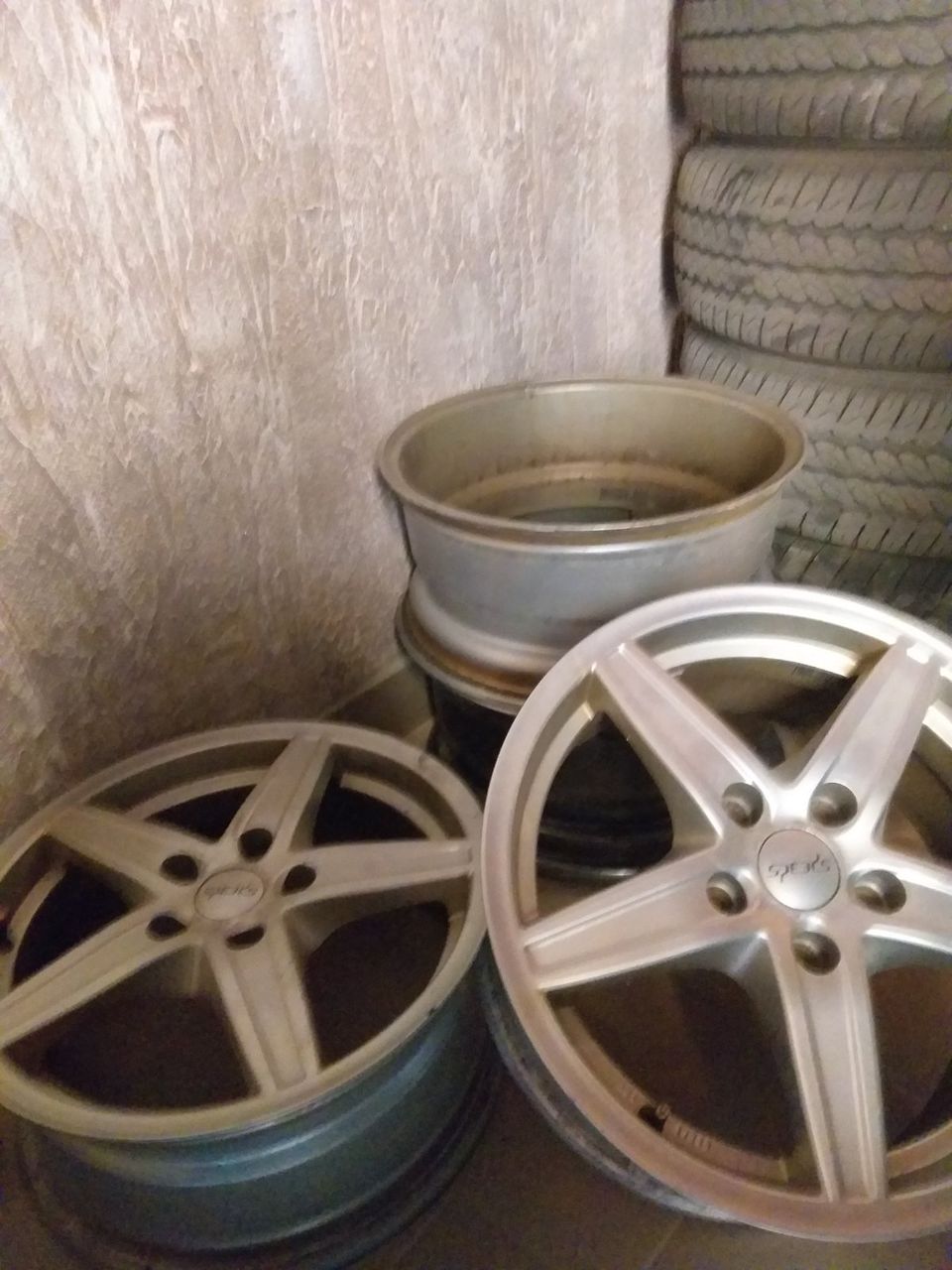 Anvelope si discuri pentru audi, T4