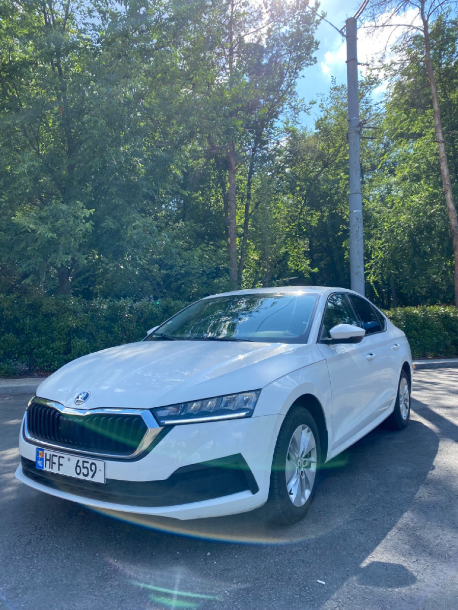 Skoda Octavia an. 2021 cu rulaj 210000 km, Diesel, 17800