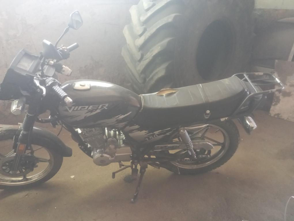 Viper Zs 2010 г. с пробегом 20000 км, 10000 MDL