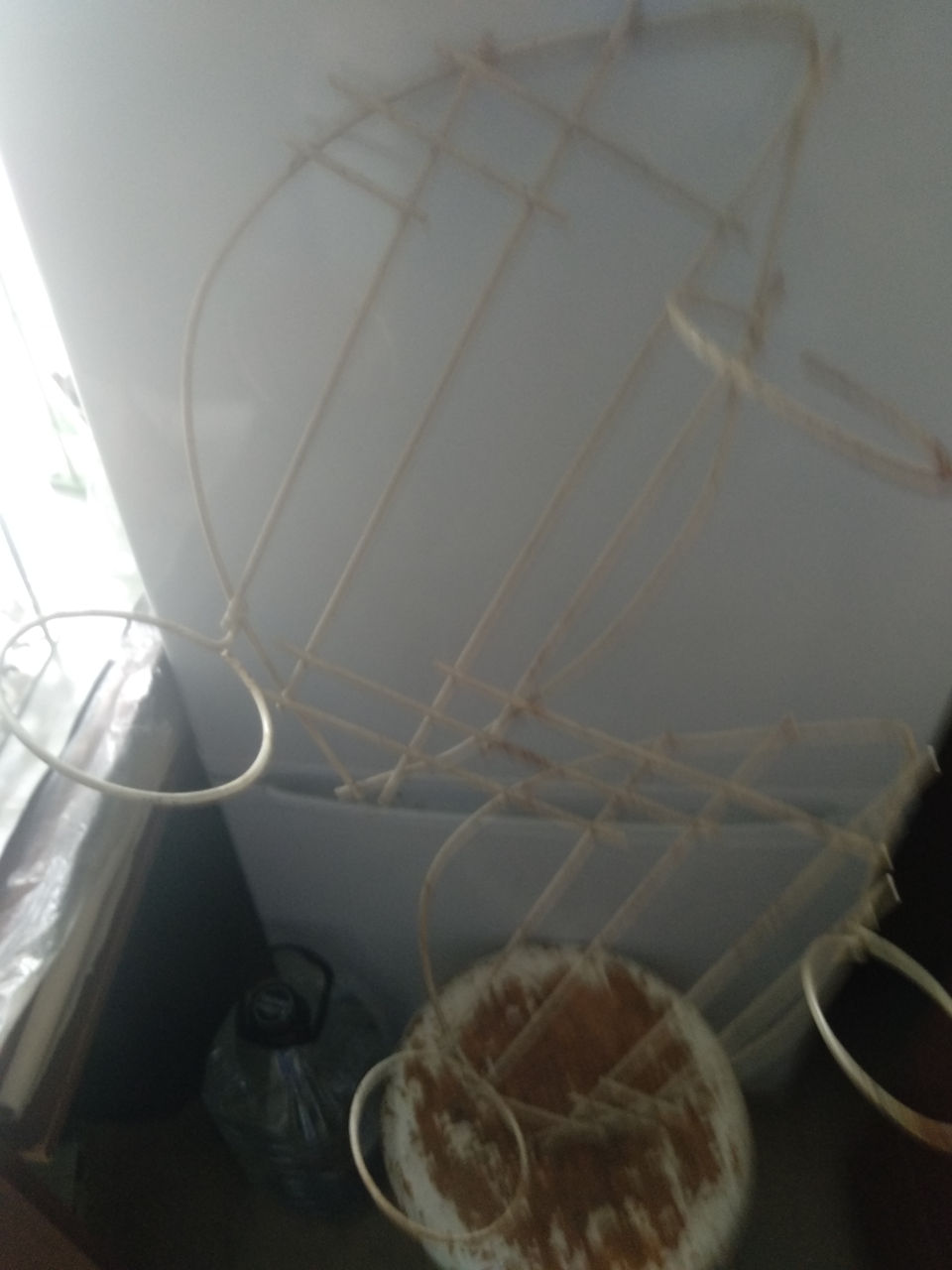 Produse din metal suport flori ,stativ, disc prujini spirale lapka