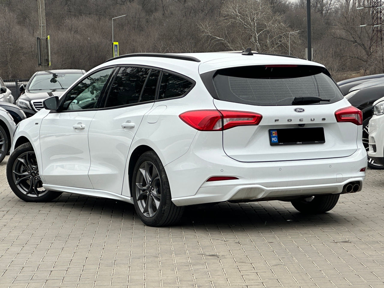 Ford Focus 2021 г. с пробегом 115478 км, Бензин, 9999