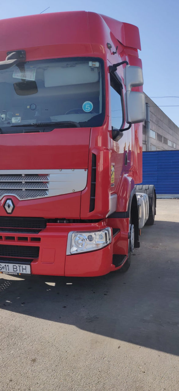 Renault Renault Premium