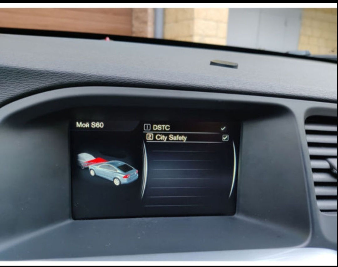Volvo S60 an. 2014 cu rulaj 179000 km, Diesel, 10800
