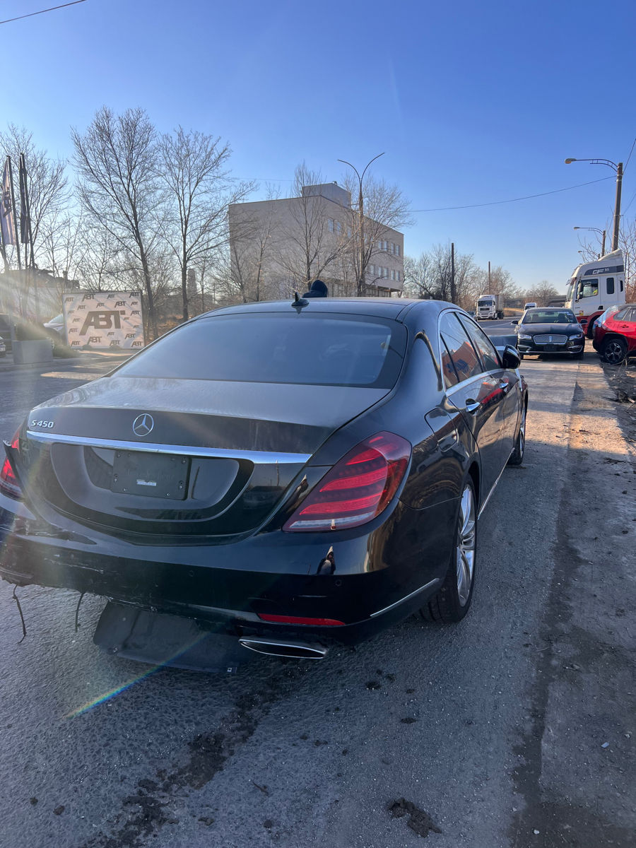 Бампер передний +задний w222 S Class