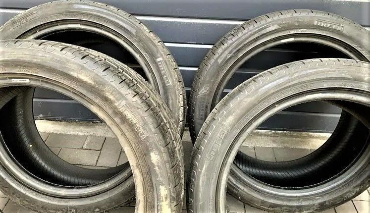 235 45 r19 Pirelli 90%