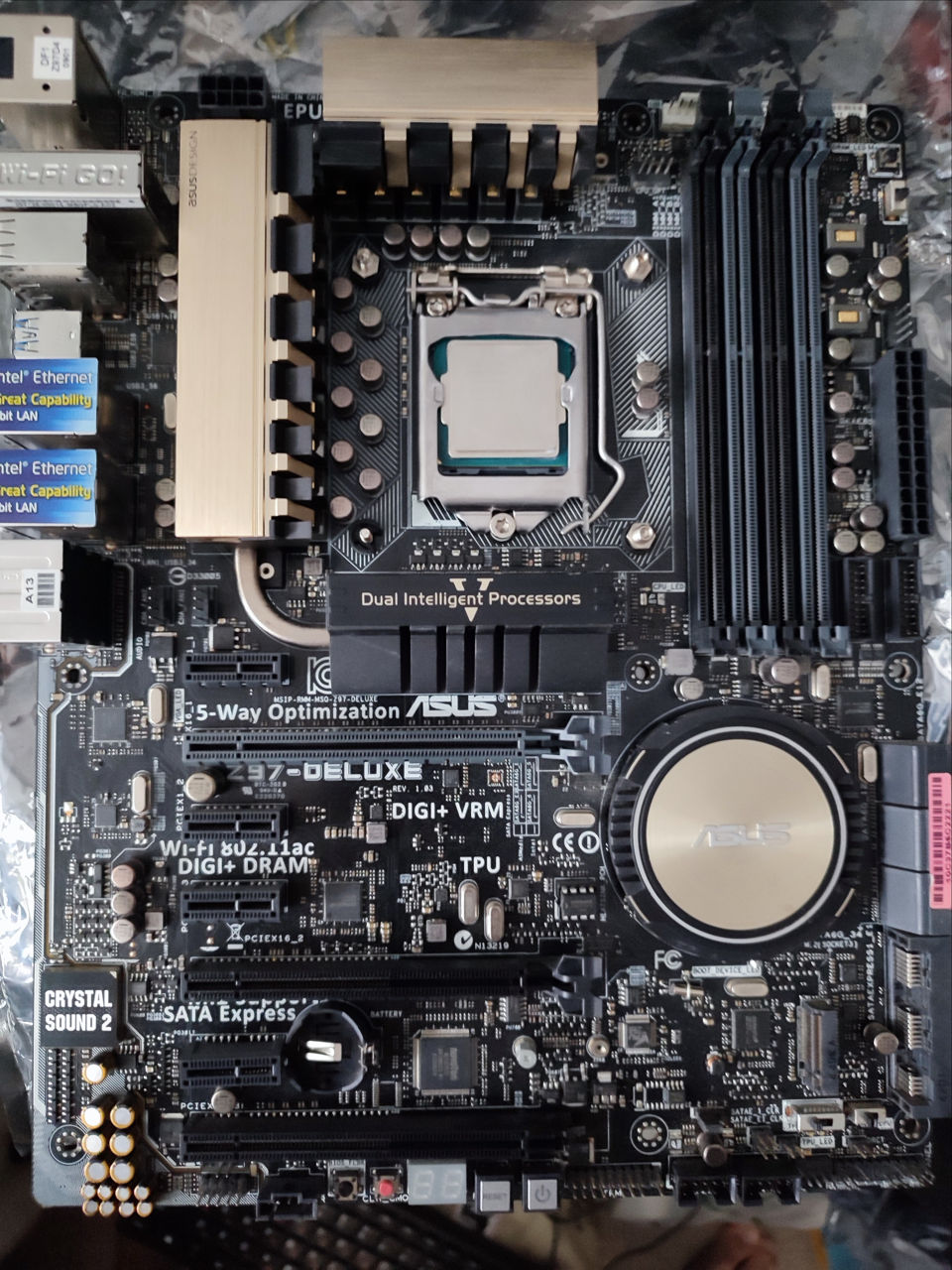 Socket Intel LGA1150 / Asus Z97-Deluxe