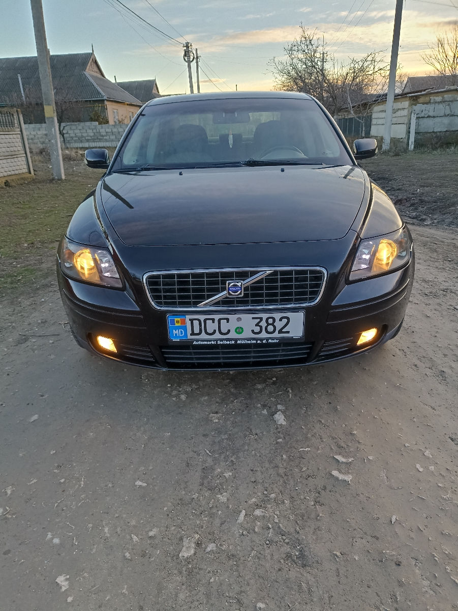 Volvo S40
