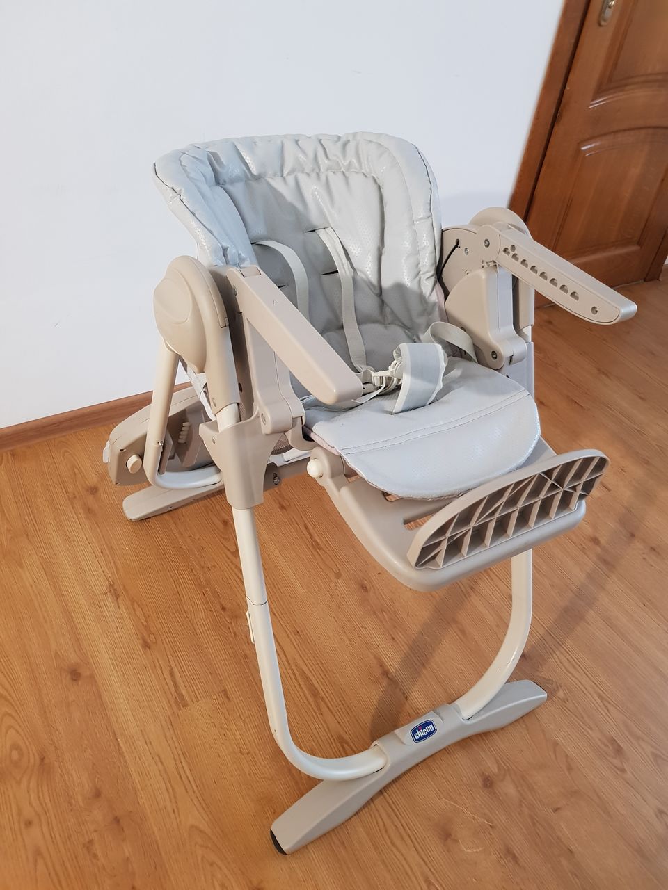 Chicco детский стульчик для кормления