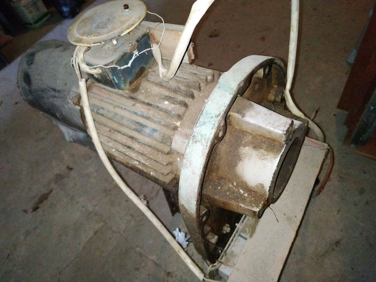 Электродвигатель