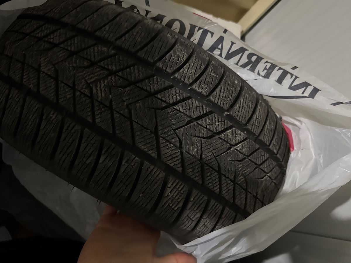 Cauciucuri de iarna 245/275 la 19 bmw