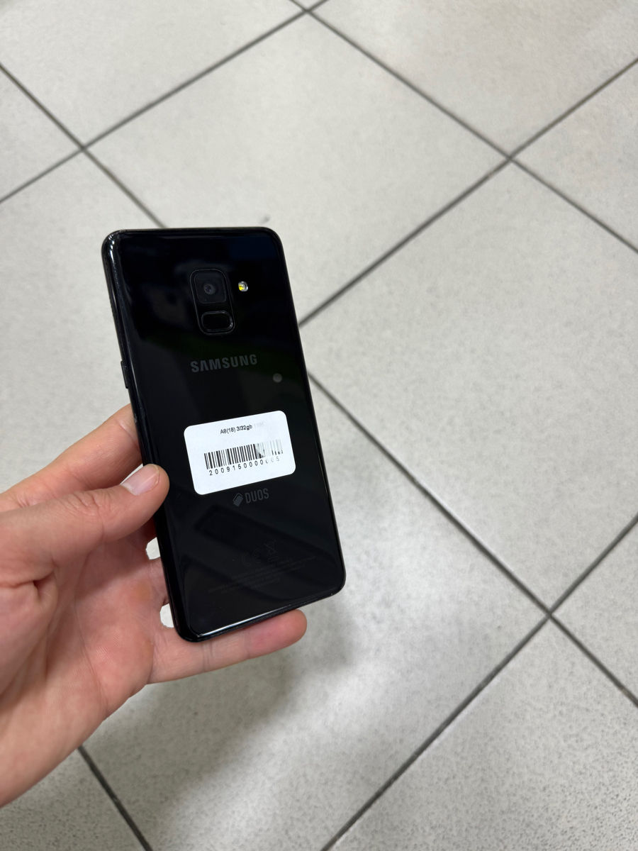 Samsung A8 4/32gb lucreaza rapid