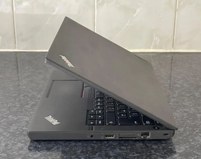 Lenovo ThinkPad X260 DDR4 IPS SSD