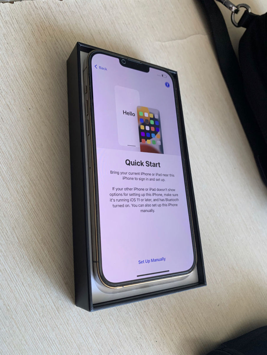 Vind iphone 13 pro max gold 256 gb