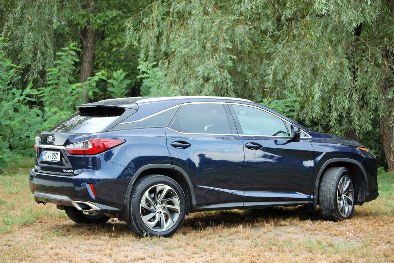 Lexus RX Series