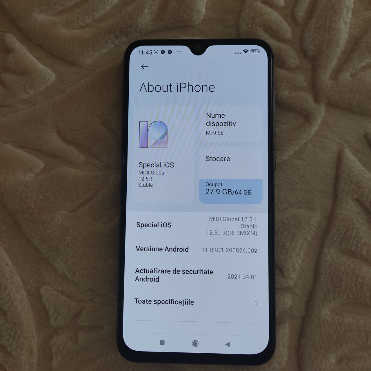 Vînd smartphone xiaomi Mi 9SE 64gb în stare perfecta la preț de 2500 lei