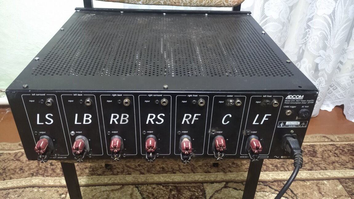 продам Процессор предусилителя Adcom GTP-880 и многоканальный усилитель ...
