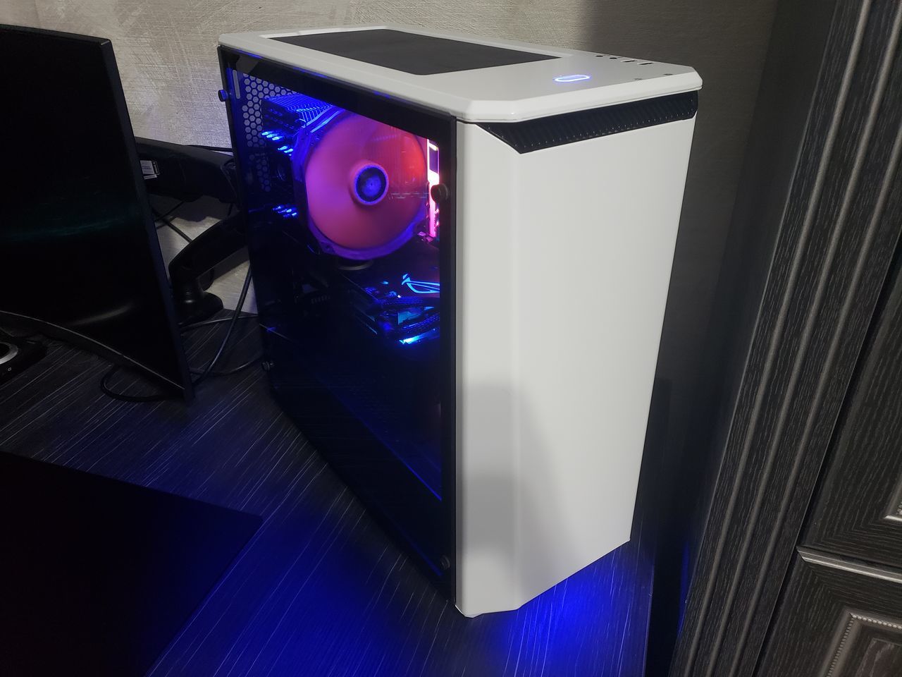 i7-8700k, 1080ti, 1tb nvme, 16gb ram