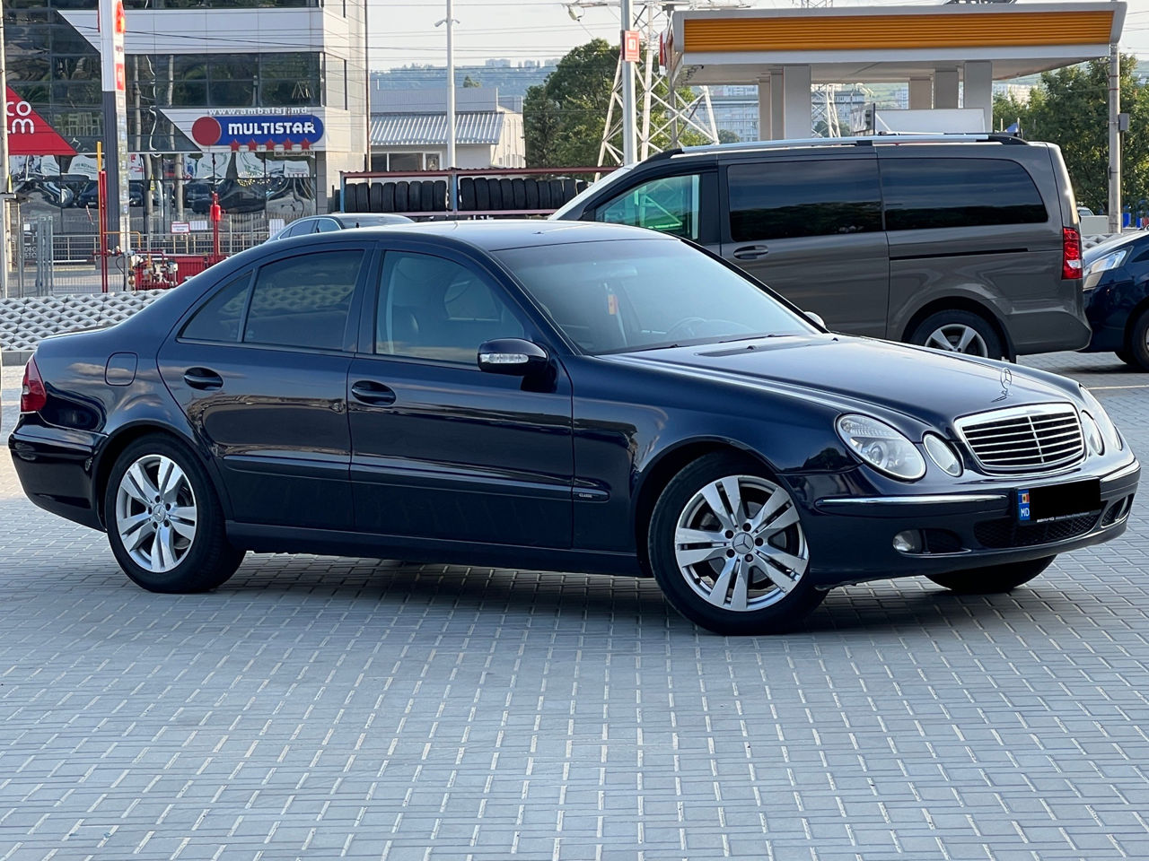 Mercedes E-Class an. 2005 cu rulaj 322281 km, Diesel, 7999
