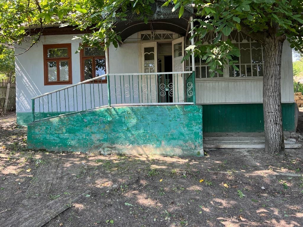 Super preț chirie casă în zonă liniștită