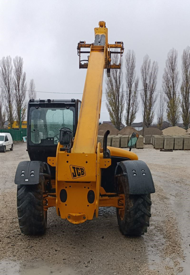 Incarcator Telescopic JCB 530