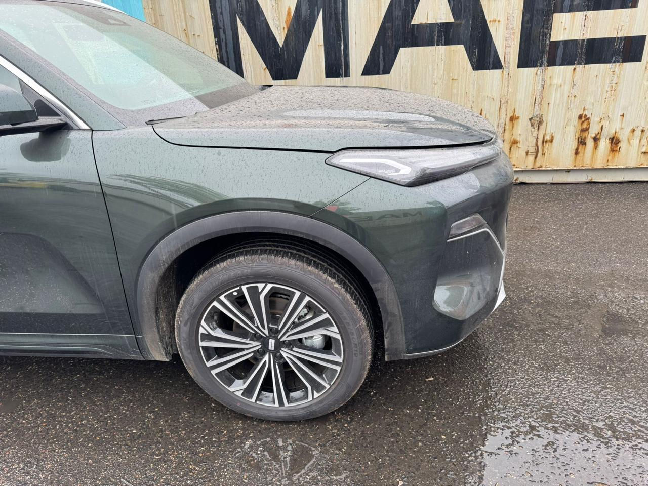 Geely Galaxy L7 an. 2025 cu rulaj 100 km, Plug-in Hybrid (benzină), 21900