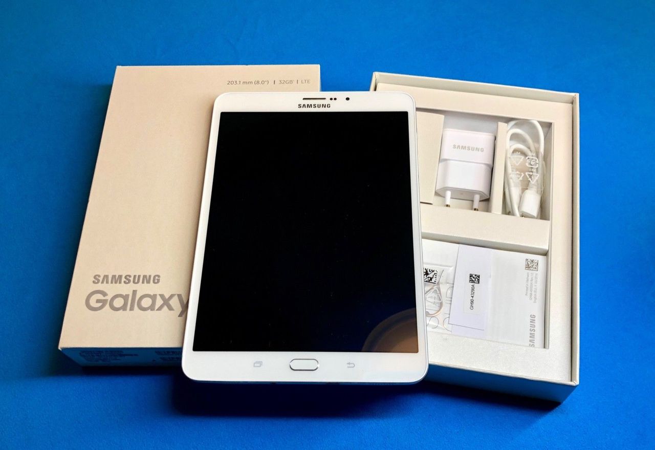 Samsung Galaxy Tab S2 ( GSM - LTE ) 32 GB