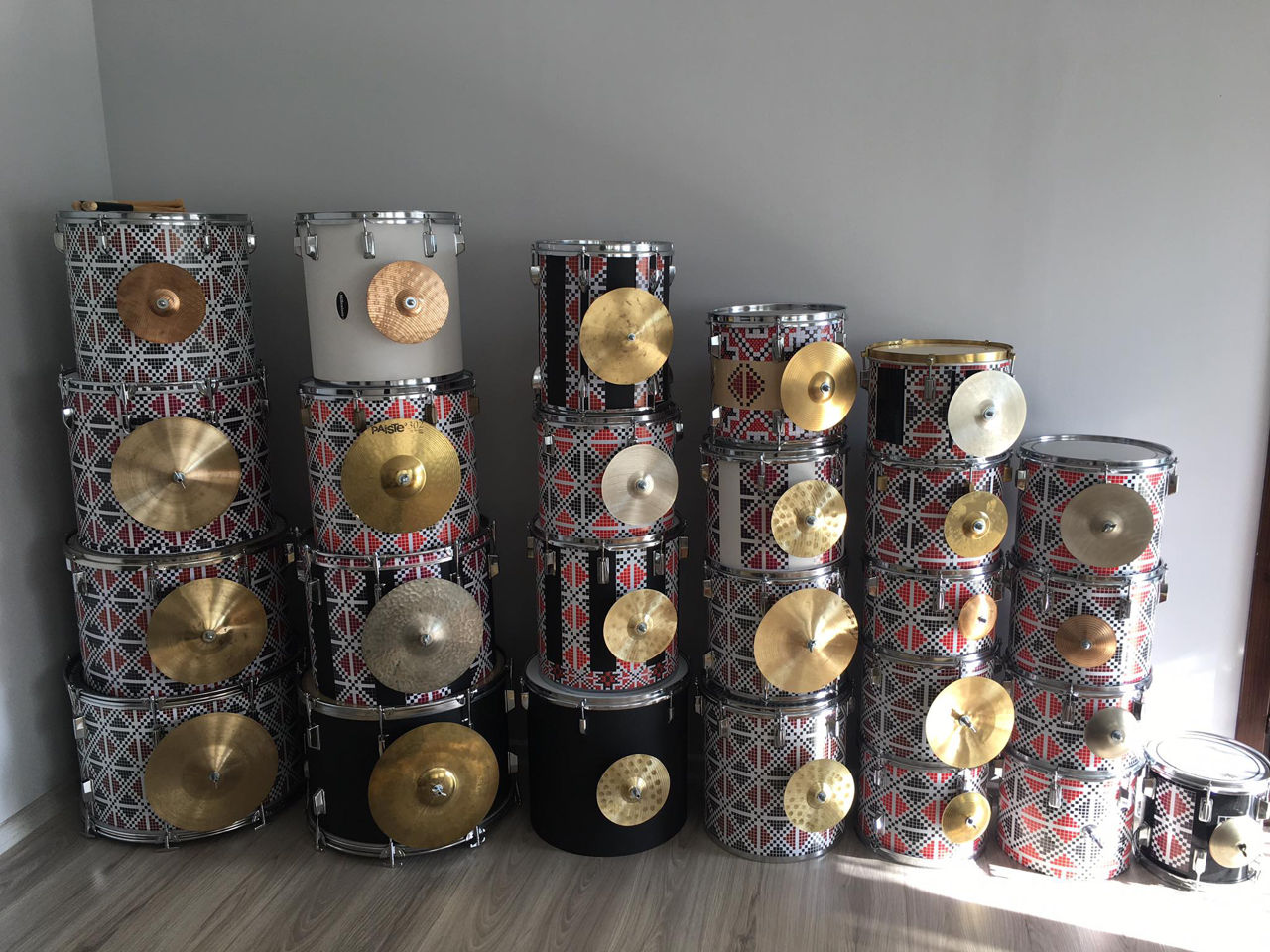 Toba la 14 toli+maciuca+cinel.