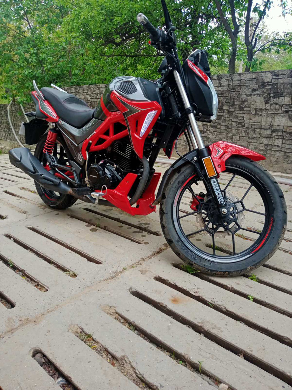 Altă marcă Senke 200