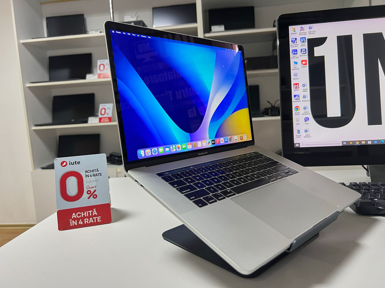 MacBook Pro 15, 2018/ 15,4" Retina/ i7/ 16gb Ram/ 256gb SSD/ Radeon Pro ...