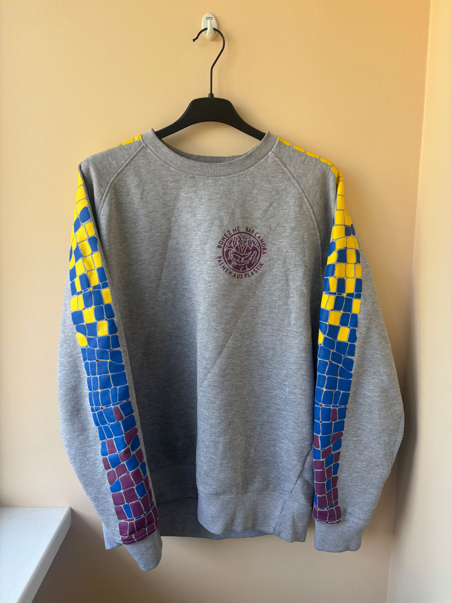 Sweatshirt von den Rappern Bonez MC & Raf Camora