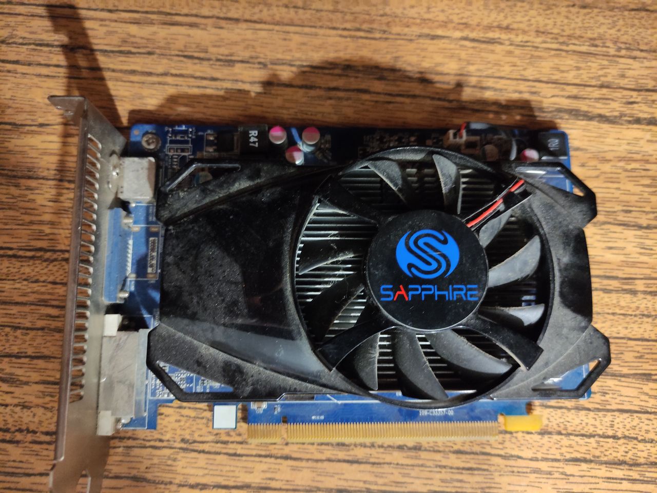 Sapphire RADEON HD 6670 1 Гб DDR3
