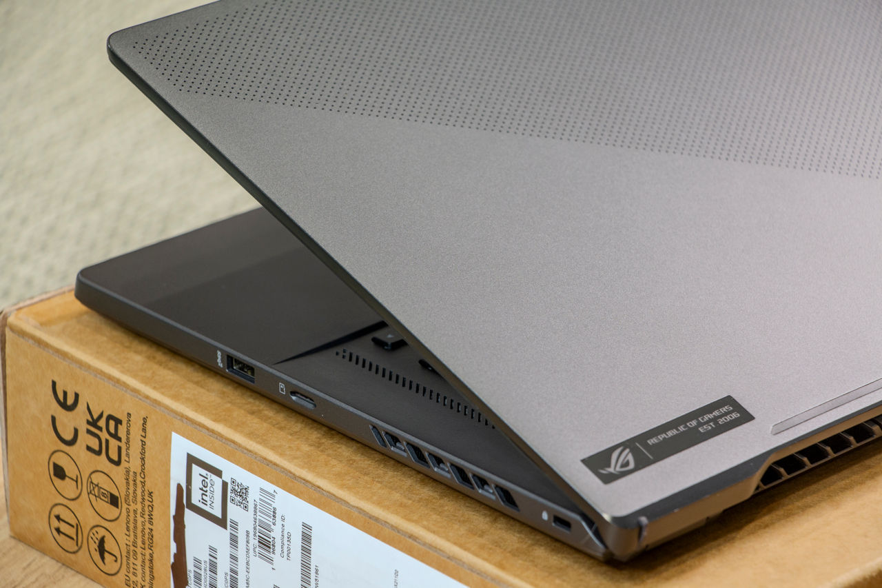 Asus Zephyrus G15 - Ryzen 5 6600HS, 16Gb Ram, RTX 3080, 1Tb SSD, 15.6 ...