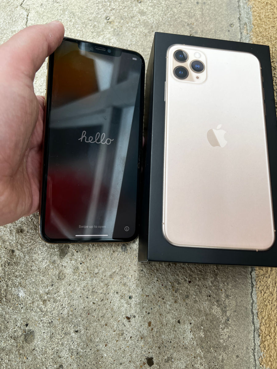 Iphone 11 pro max gold 64gb