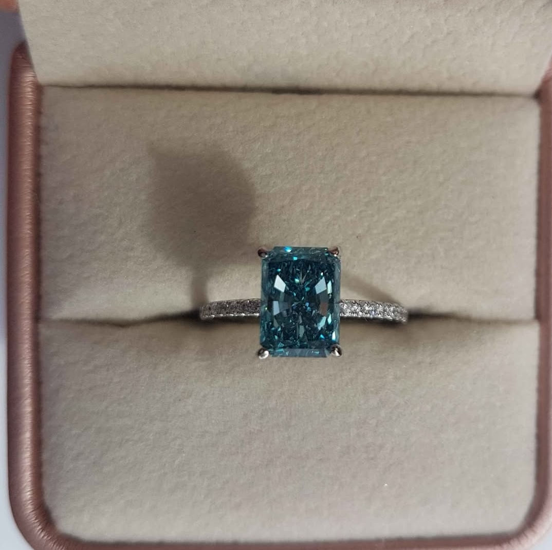 Inel de logodna cu diamant