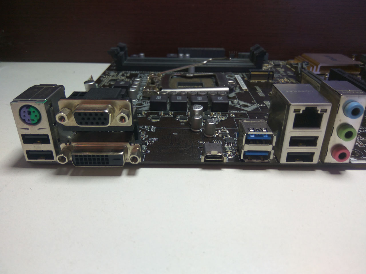 B150-PLUS Asus Socket 1150