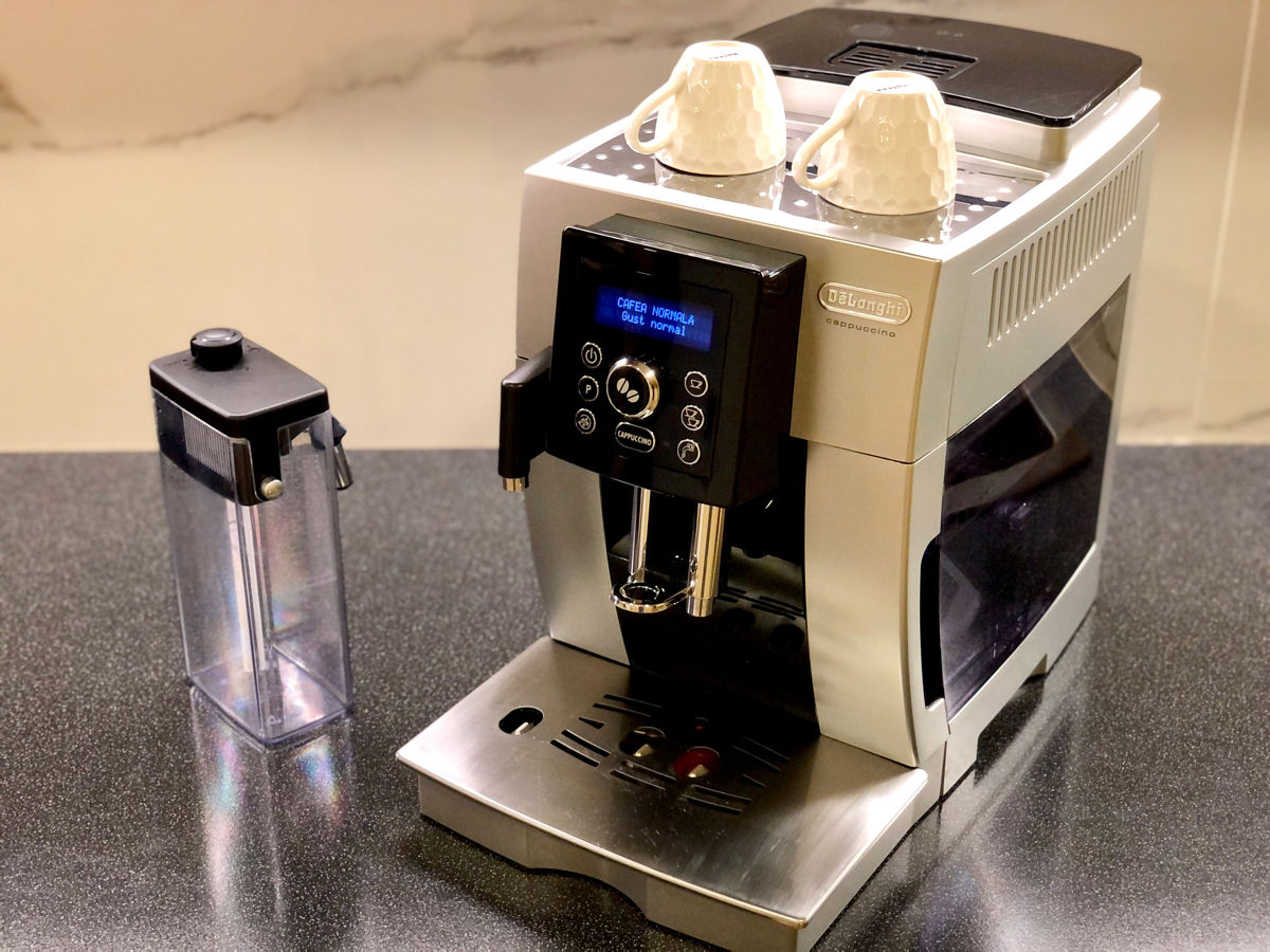 Автоматическая Кофемашина / Espressor automat Delonghi Cappuccino