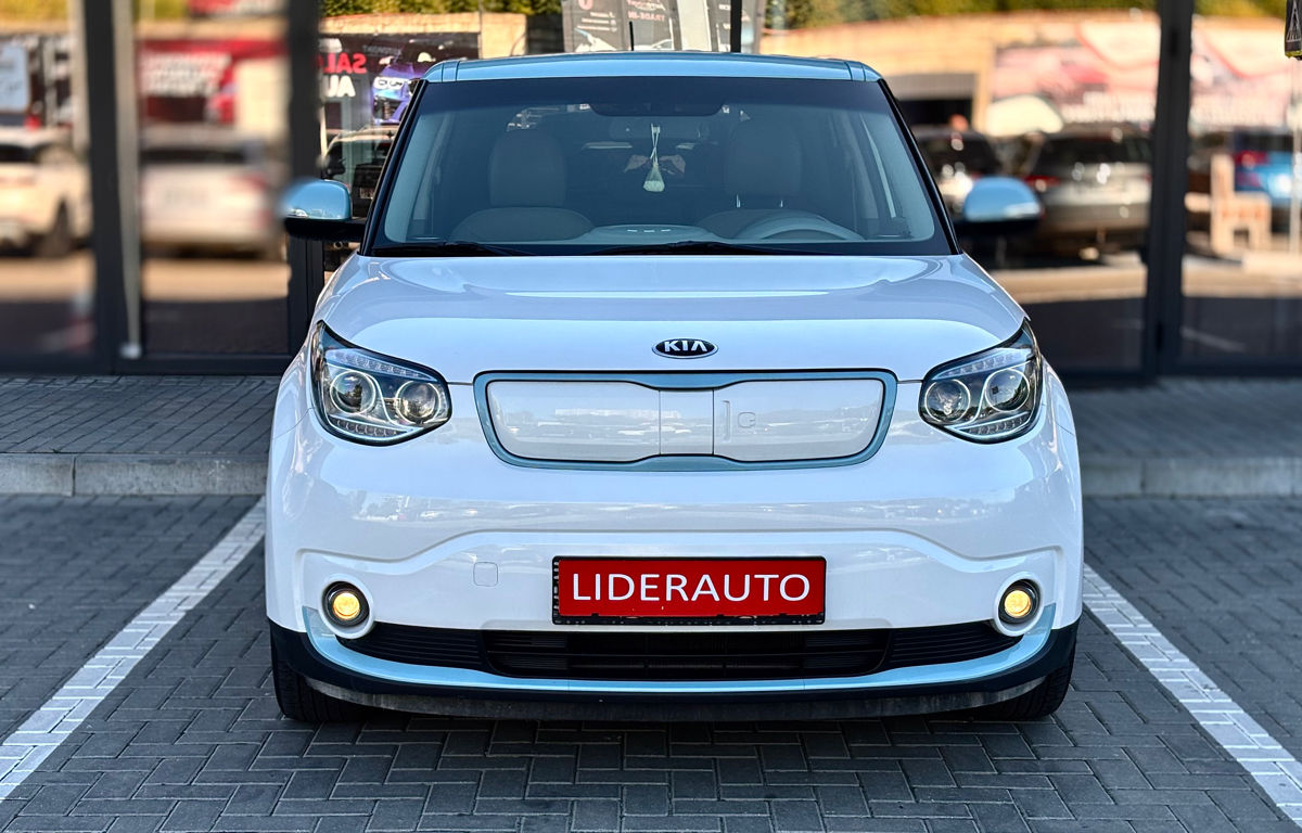 KIA Soul 2017 г. с пробегом 70000 км, Электричество, 10450