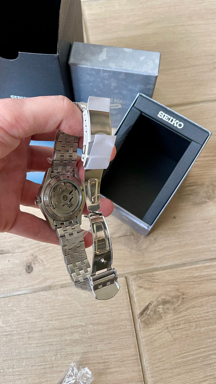 Seiko 5 Sports Field GMT
