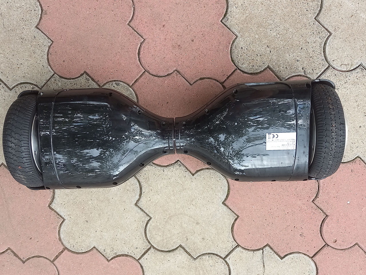 Vand Hoverboard la un pret accesibil . Made in Italy