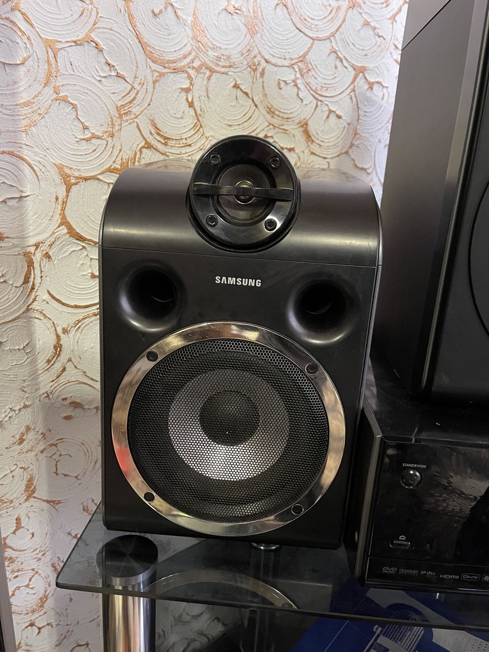 Samsung MAX-KA66 680W.