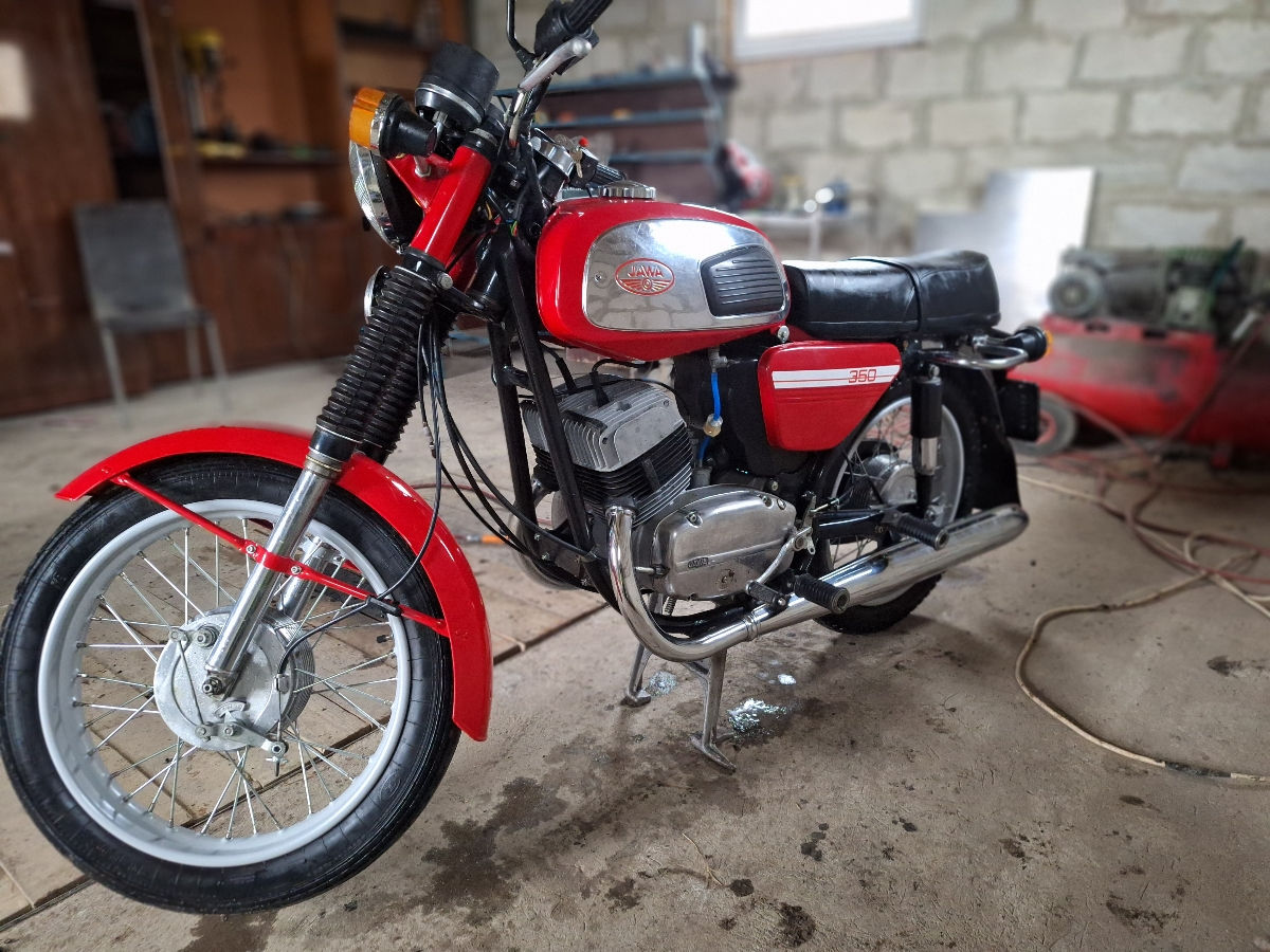 Jawa 350.634. an. 1987 cu rulaj 4000 km, 2500