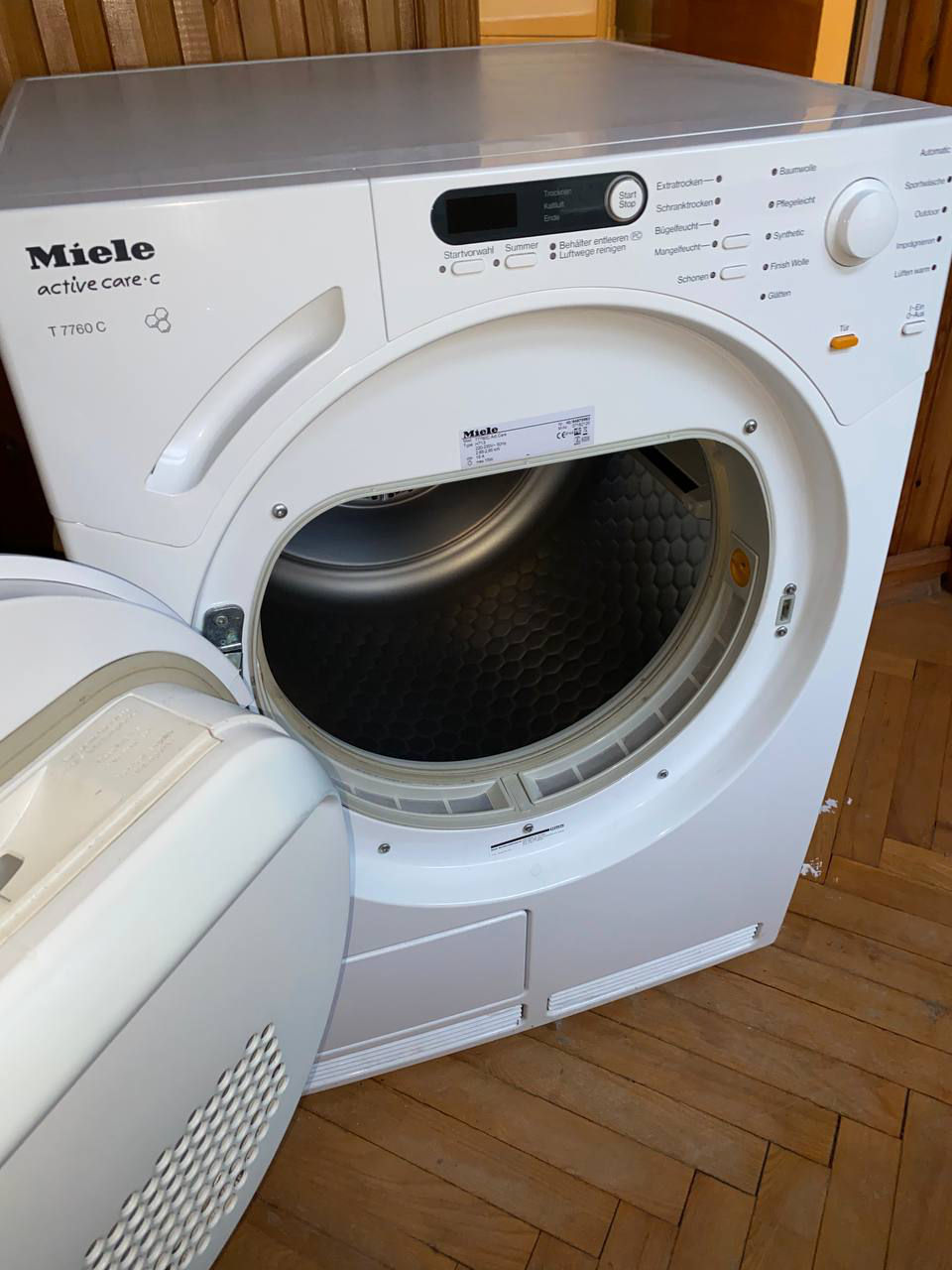 Сушильная машина Miele Active Care C T7760C