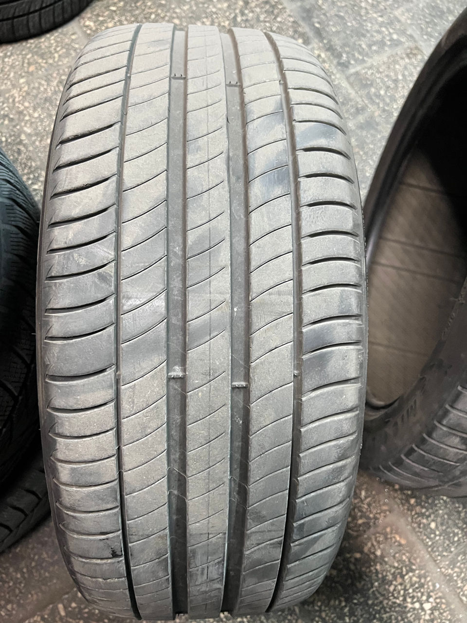 245/45/19 275/40/19 Michelin