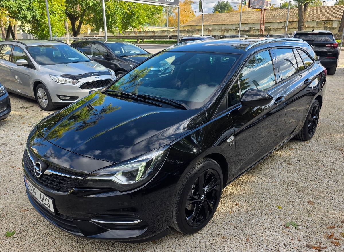 Opel Astra an. 2020 cu rulaj 205000 km, Diesel, 9850