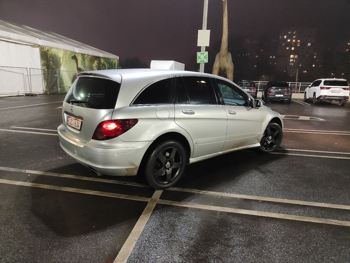 Mercedes R-Class 2007 г. с пробегом 512000 км, Дизель, 7999