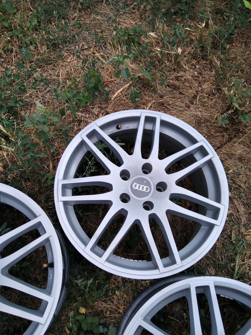 Patru jante pentru Audi!R17