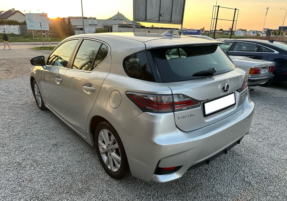 Lexus CT Series an. 2014 cu rulaj 209000 km, Hybrid, 12500